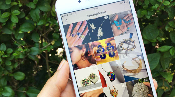 Want Inspiration for Your Vintage Engagement Ring? Try Instagram ...